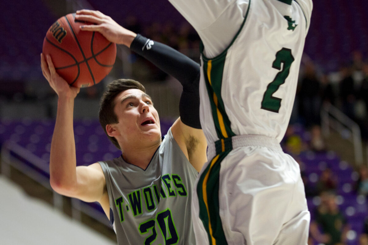 Kearns comeback reduces Timpanogos to tears | News, Sports, Jobs ...